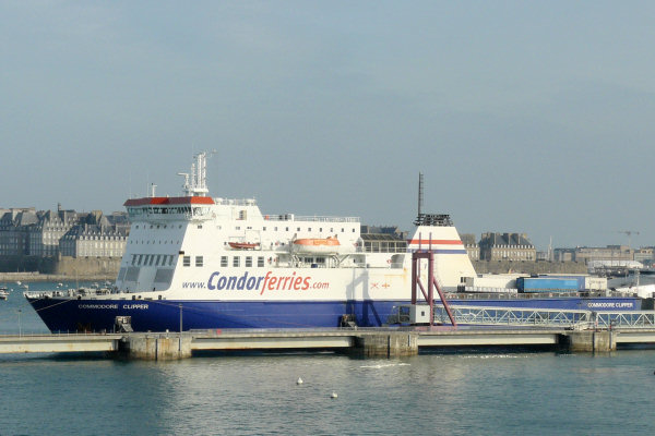 Commodore Clipper : freighter of Condor Ferries